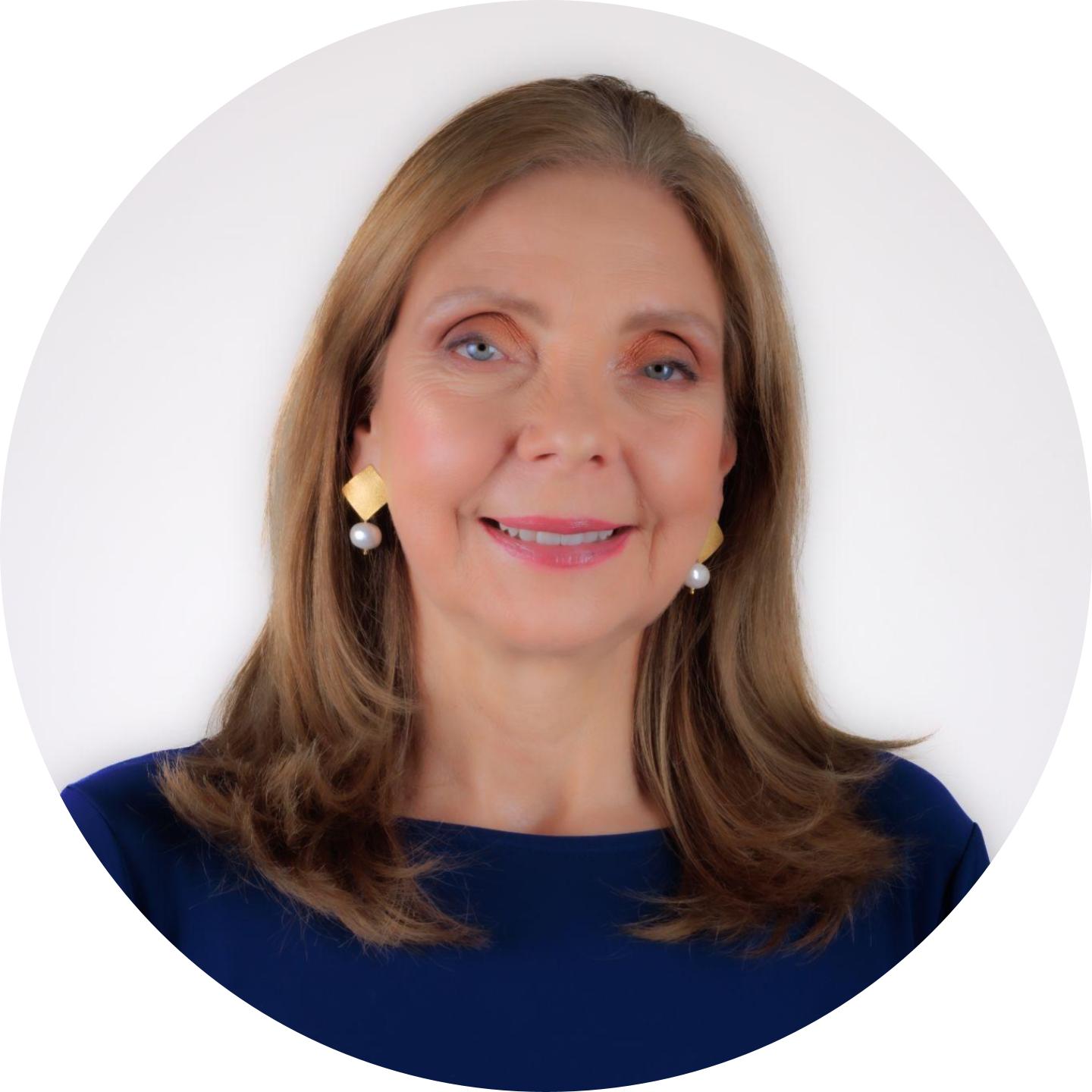 Constanza Abadía García - Great People Leader